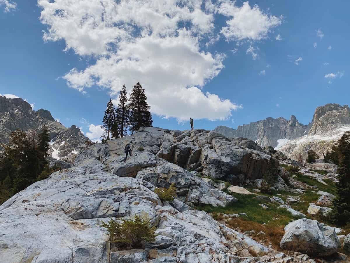 Backpacking to Ediza Lake - Barley and Co.